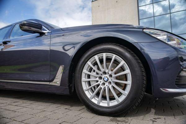 Pelēks BMW 730 2016 Marijampole, ar dzinēja tilpumu 2.99 L un nobraukumu 192 tūkst. km par 21950 €, foto 4 vietnē AUTOMOTO.COM.LV