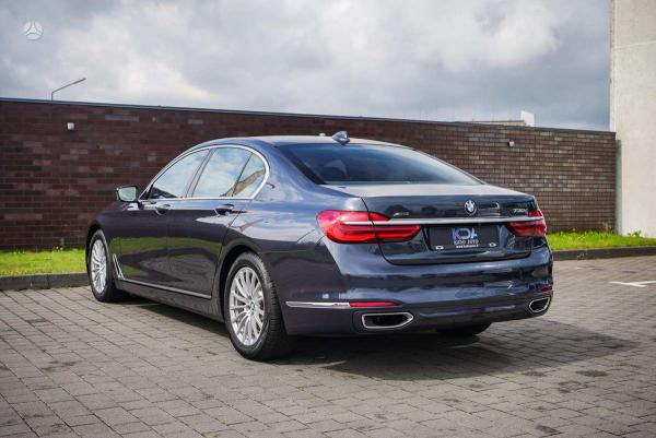Pelēks BMW 730 2016 Marijampole, ar dzinēja tilpumu 2.99 L un nobraukumu 192 tūkst. km par 21950 €, foto 7 vietnē AUTOMOTO.COM.LV