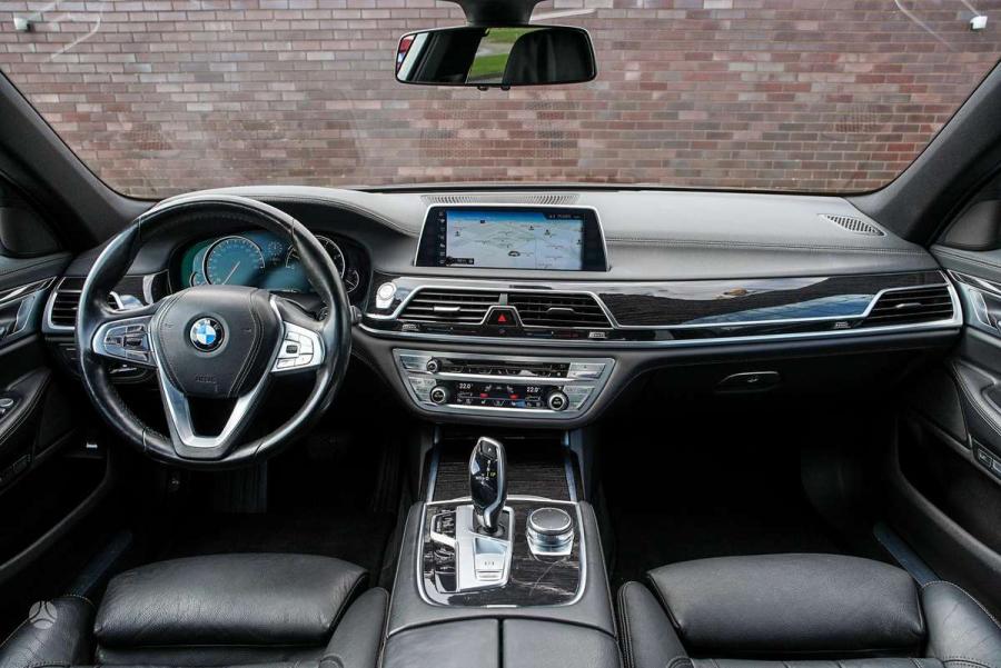 Pelēks BMW 730 2016 Marijampole, ar dzinēja tilpumu 2.99 L un nobraukumu 192 tūkst. km par 21950 €, foto 14 vietnē AUTOMOTO.COM.LV
