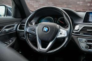 Pelēks BMW 730 2016 Marijampole, ar dzinēja tilpumu 2.99 L un nobraukumu 192 tūkst. km par 21950 €, foto 16 vietnē AUTOMOTO.COM.LV