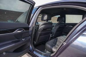 Pelēks BMW 730 2016 Marijampole, ar dzinēja tilpumu 2.99 L un nobraukumu 192 tūkst. km par 21950 €, foto 32 vietnē AUTOMOTO.COM.LV