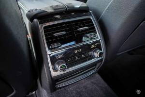 Pelēks BMW 730 2016 Marijampole, ar dzinēja tilpumu 2.99 L un nobraukumu 192 tūkst. km par 21950 €, foto 34 vietnē AUTOMOTO.COM.LV