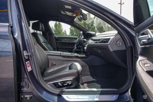 Pelēks BMW 730 2016 Marijampole, ar dzinēja tilpumu 2.99 L un nobraukumu 192 tūkst. km par 21950 €, foto 39 vietnē AUTOMOTO.COM.LV