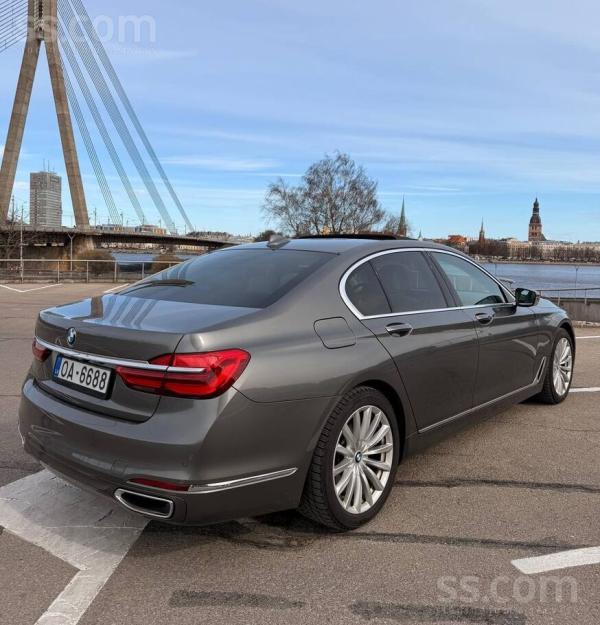 Pelēks BMW 730 2017 Rīga, ar dzinēja tilpumu 3.00 L un nobraukumu 167 tūkst. km par 24900 €, foto 4 vietnē AUTOMOTO.COM.LV