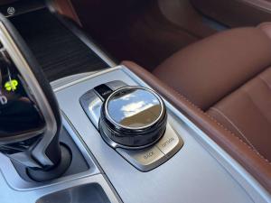 Grey BMW 730 2018 in Vilnius, with an engine capacity of 2.99 L and mileage of 196 thousand km for 28499 €, photo 23 on AUTOMOTO.COM.LV