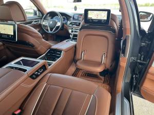 Grey BMW 730 2018 in Vilnius, with an engine capacity of 2.99 L and mileage of 196 thousand km for 28499 €, photo 25 on AUTOMOTO.COM.LV
