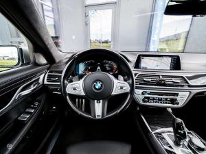 Pelēks BMW 730 2020 Kauņa, ar dzinēja tilpumu 2.99 L un nobraukumu 152 tūkst. km par 45950 €, foto 18 vietnē AUTOMOTO.COM.LV