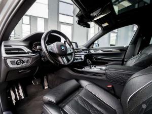 Pelēks BMW 730 2020 Kauņa, ar dzinēja tilpumu 2.99 L un nobraukumu 152 tūkst. km par 45950 €, foto 26 vietnē AUTOMOTO.COM.LV
