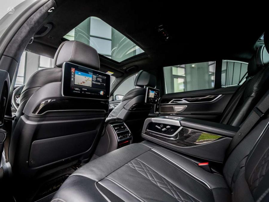 Pelēks BMW 730 2020 Kauņa, ar dzinēja tilpumu 2.99 L un nobraukumu 152 tūkst. km par 45950 €, foto 31 vietnē AUTOMOTO.COM.LV
