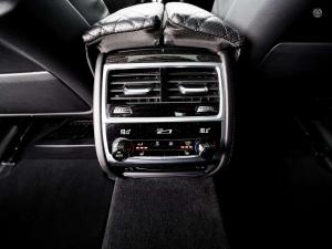 Pelēks BMW 730 2020 Kauņa, ar dzinēja tilpumu 2.99 L un nobraukumu 152 tūkst. km par 45950 €, foto 33 vietnē AUTOMOTO.COM.LV