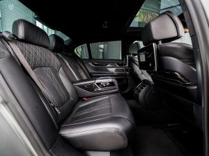 Pelēks BMW 730 2020 Kauņa, ar dzinēja tilpumu 2.99 L un nobraukumu 152 tūkst. km par 45950 €, foto 34 vietnē AUTOMOTO.COM.LV
