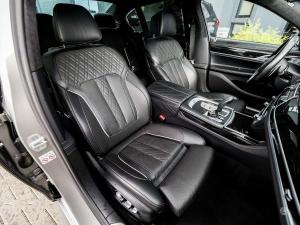 Pelēks BMW 730 2020 Kauņa, ar dzinēja tilpumu 2.99 L un nobraukumu 152 tūkst. km par 45950 €, foto 38 vietnē AUTOMOTO.COM.LV