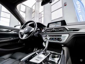 Pelēks BMW 730 2020 Kauņa, ar dzinēja tilpumu 2.99 L un nobraukumu 152 tūkst. km par 45950 €, foto 40 vietnē AUTOMOTO.COM.LV