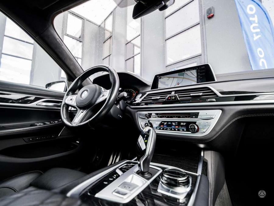Pelēks BMW 730 2020 Kauņa, ar dzinēja tilpumu 2.99 L un nobraukumu 152 tūkst. km par 45950 €, foto 40 vietnē AUTOMOTO.COM.LV