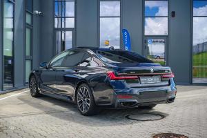 Pelēks BMW 730 2021 Kauņa, ar dzinēja tilpumu 2.99 L un nobraukumu 181 tūkst. km par 49450 €, foto 10 vietnē AUTOMOTO.COM.LV