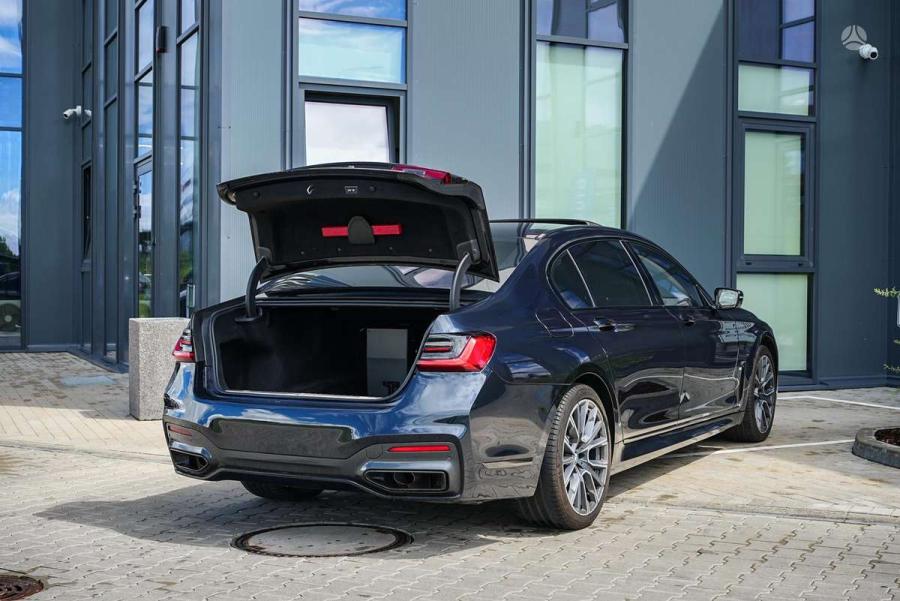 Pelēks BMW 730 2021 Kauņa, ar dzinēja tilpumu 2.99 L un nobraukumu 181 tūkst. km par 49450 €, foto 15 vietnē AUTOMOTO.COM.LV
