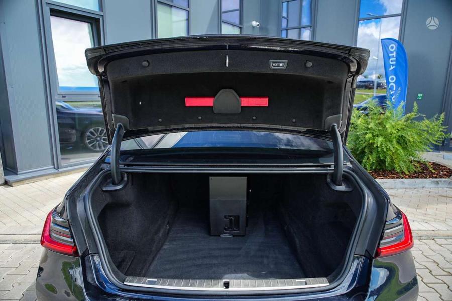 Pelēks BMW 730 2021 Kauņa, ar dzinēja tilpumu 2.99 L un nobraukumu 181 tūkst. km par 49450 €, foto 16 vietnē AUTOMOTO.COM.LV