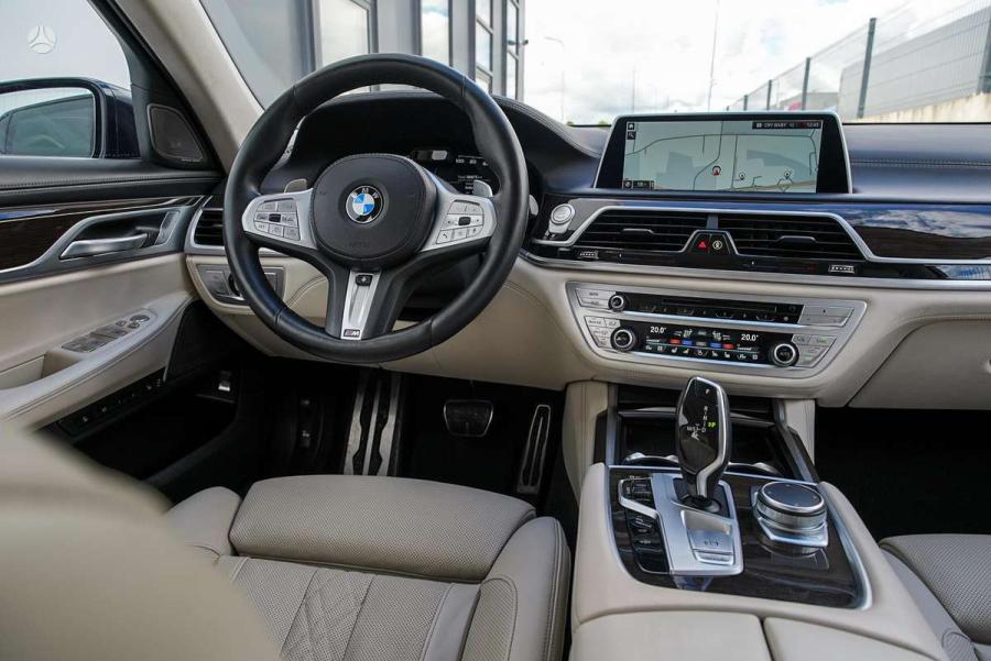 Pelēks BMW 730 2021 Kauņa, ar dzinēja tilpumu 2.99 L un nobraukumu 181 tūkst. km par 49450 €, foto 19 vietnē AUTOMOTO.COM.LV