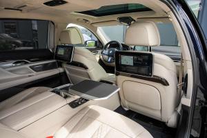 Pelēks BMW 730 2021 Kauņa, ar dzinēja tilpumu 2.99 L un nobraukumu 181 tūkst. km par 49450 €, foto 46 vietnē AUTOMOTO.COM.LV