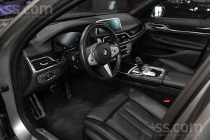 Grey BMW 730 2021 in Riga, with an engine capacity of 3.00 L and mileage of 63 thousand km for 55000 €, photo 10 on AUTOMOTO.COM.LV