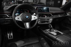 Grey BMW 730 2021 in Riga, with an engine capacity of 3.00 L and mileage of 63 thousand km for 55000 €, photo 11 on AUTOMOTO.COM.LV