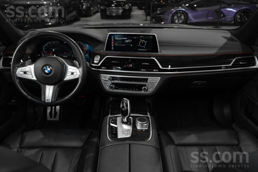 Grey BMW 730 2021 in Riga, with an engine capacity of 3.00 L and mileage of 63 thousand km for 55000 €, photo 12 on AUTOMOTO.COM.LV