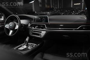 Grey BMW 730 2021 in Riga, with an engine capacity of 3.00 L and mileage of 63 thousand km for 55000 €, photo 13 on AUTOMOTO.COM.LV