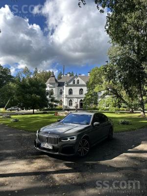 Pelēks BMW 730 2021 Rīga, ar dzinēja tilpumu 3.00 L un nobraukumu 222 tūkst. km par 40900 €, foto  vietnē AUTOMOTO.COM.LV