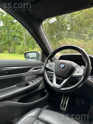Pelēks BMW 730 2021 Rīga, ar dzinēja tilpumu 3.00 L un nobraukumu 222 tūkst. km par 40900 €, foto 11 vietnē AUTOMOTO.COM.LV