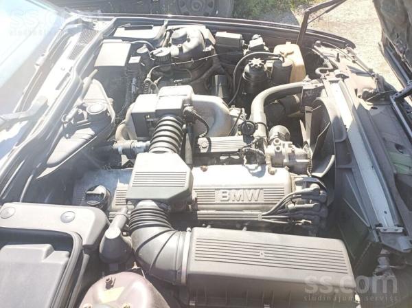 Sarkans BMW 730 1986 Daugavpils, ar dzinēja tilpumu 3.00 L un nobraukumu 0 tūkst. km par 3350 €, foto 10 vietnē AUTOMOTO.COM.LV