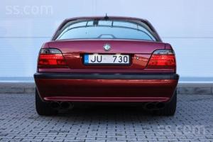 Sarkans BMW 730 1999 Rīga, ar dzinēja tilpumu 3.00 L un nobraukumu 450 tūkst. km par 9995 €, foto 7 vietnē AUTOMOTO.COM.LV