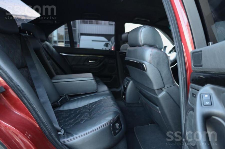 Sarkans BMW 730 1999 Rīga, ar dzinēja tilpumu 3.00 L un nobraukumu 450 tūkst. km par 9995 €, foto 18 vietnē AUTOMOTO.COM.LV