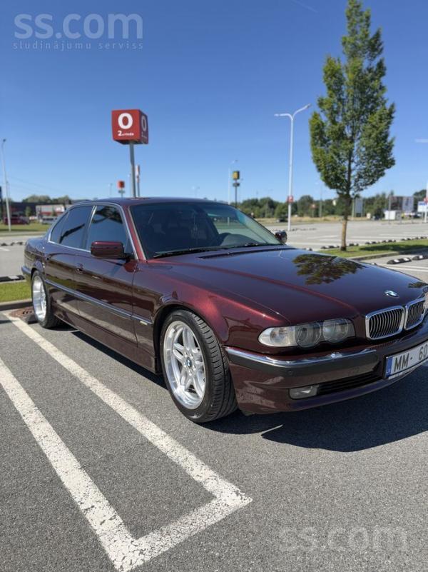 Sarkans BMW 730 2000 Rīga, ar dzinēja tilpumu 3.00 L un nobraukumu 0 tūkst. km par 12000 €, foto 3 vietnē AUTOMOTO.COM.LV