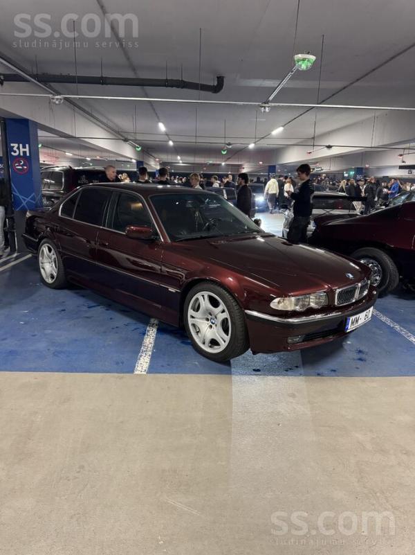 Sarkans BMW 730 2000 Rīga, ar dzinēja tilpumu 3.00 L un nobraukumu 0 tūkst. km par 12000 €, foto 9 vietnē AUTOMOTO.COM.LV