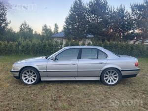 BMW 730 2000 Rīga, ar dzinēja tilpumu 3.00 L un nobraukumu 259 tūkst. km par 6600 €, foto 8 vietnē AUTOMOTO.COM.LV