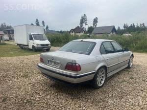 BMW 730 2000 Rīga, ar dzinēja tilpumu 3.00 L un nobraukumu 259 tūkst. km par 6600 €, foto 5 vietnē AUTOMOTO.COM.LV