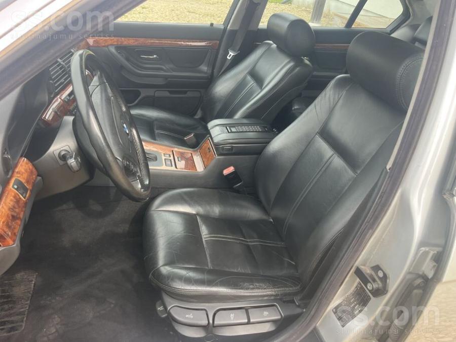 BMW 730 2000 Rīga, ar dzinēja tilpumu 3.00 L un nobraukumu 259 tūkst. km par 6600 €, foto 11 vietnē AUTOMOTO.COM.LV