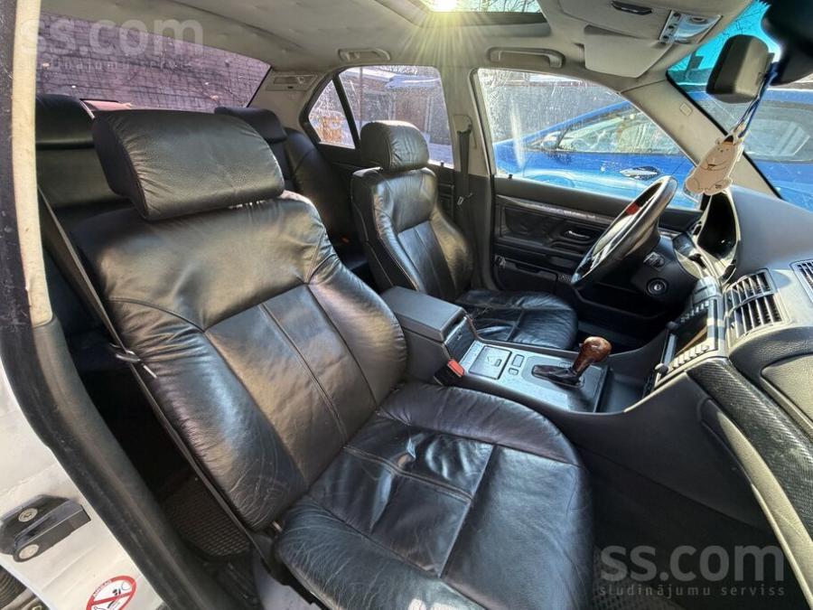 BMW 730 2000 in Liepaja, with an engine capacity of 3.00 L and mileage of 480 thousand km for 2450 €, photo 7 on AUTOMOTO.COM.LV