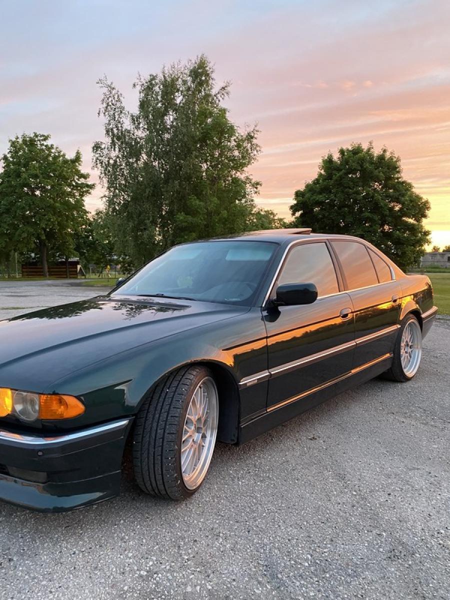 BMW 730 2000 Hāpsalu, ar dzinēja tilpumu 3.00 L un nobraukumu 445 tūkst. km par 5999 €, foto 8 vietnē AUTOMOTO.COM.LV