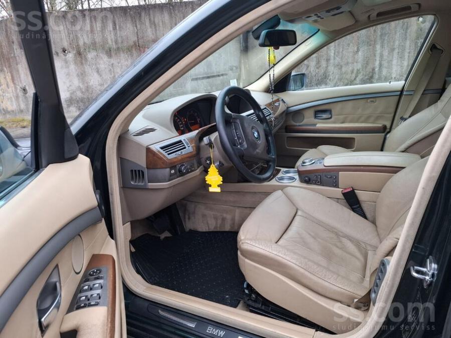 BMW 730 2002 in Daugavpils, with an engine capacity of 3.00 L and mileage of 376 thousand km for 2250 €, photo 13 on AUTOMOTO.COM.LV