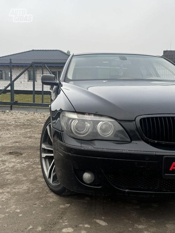 BMW 730 2002 Klaipėda, ar dzinēja tilpumu 3.00 L un nobraukumu 369 tūkst. km par 3000 €, foto 4 vietnē AUTOMOTO.COM.LV