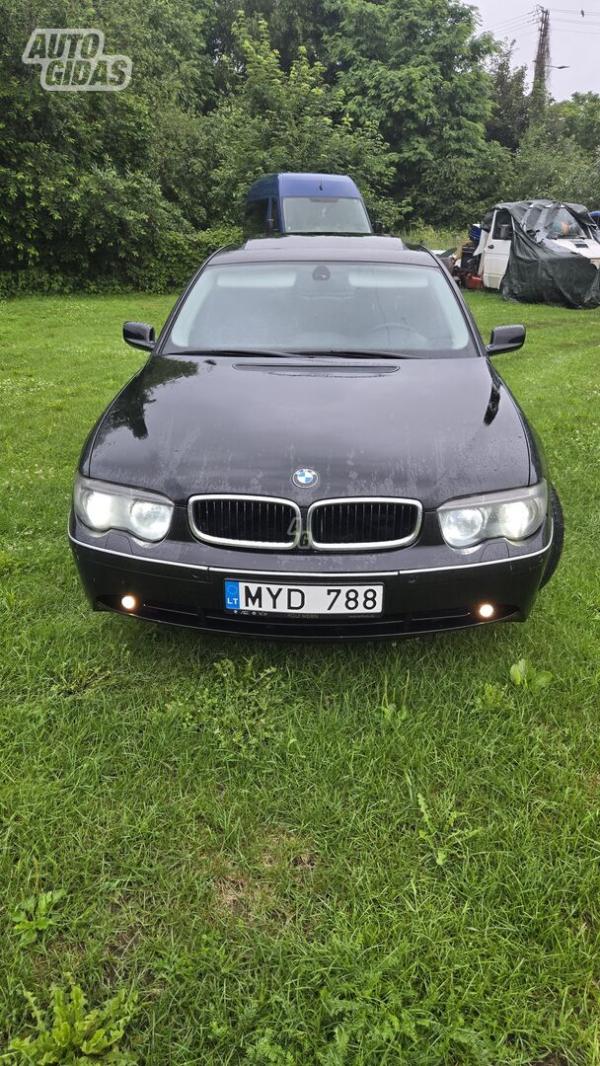 BMW 730 2002 in Prienai, with an engine capacity of 3.00 L and mileage of 300 thousand km for 1500 €, photo 2 on AUTOMOTO.COM.LV
