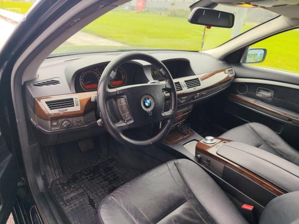 BMW 730 2002 Panevēža, ar dzinēja tilpumu 3.00 L un nobraukumu 310 tūkst. km par 1499 €, foto 8 vietnē AUTOMOTO.COM.LV