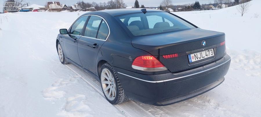 BMW 730 2003 in Vilnius, with an engine capacity of 3.00 L and mileage of 304 thousand km for 2800 €, photo 3 on AUTOMOTO.COM.LV