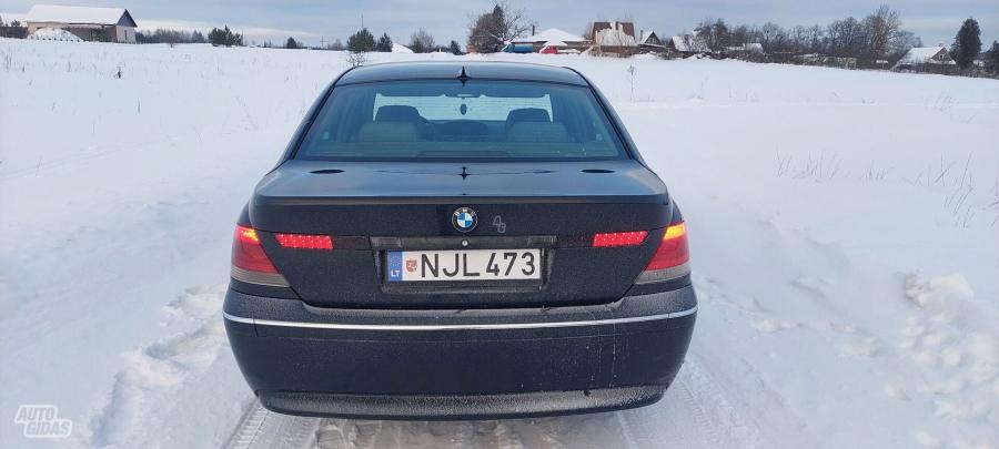 BMW 730 2003 in Vilnius, with an engine capacity of 3.00 L and mileage of 304 thousand km for 2800 €, photo 6 on AUTOMOTO.COM.LV