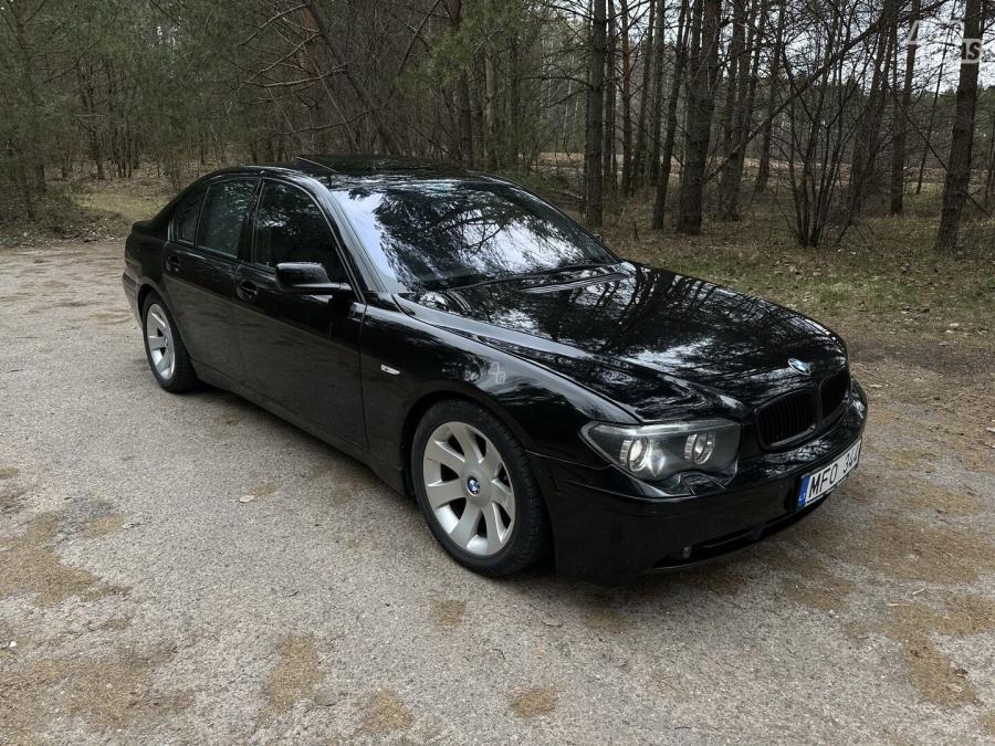 BMW 730 2003 in Vilnius, with an engine capacity of 3.00 L and mileage of 324 thousand km for 2800 €, photo 4 on AUTOMOTO.COM.LV