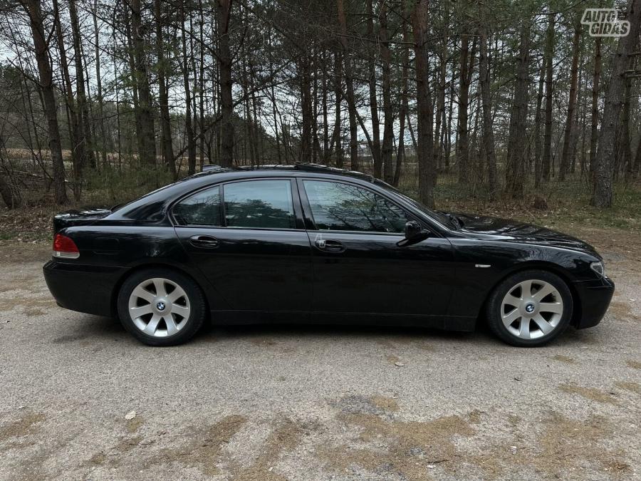 BMW 730 2003 in Vilnius, with an engine capacity of 3.00 L and mileage of 324 thousand km for 2800 €, photo 5 on AUTOMOTO.COM.LV