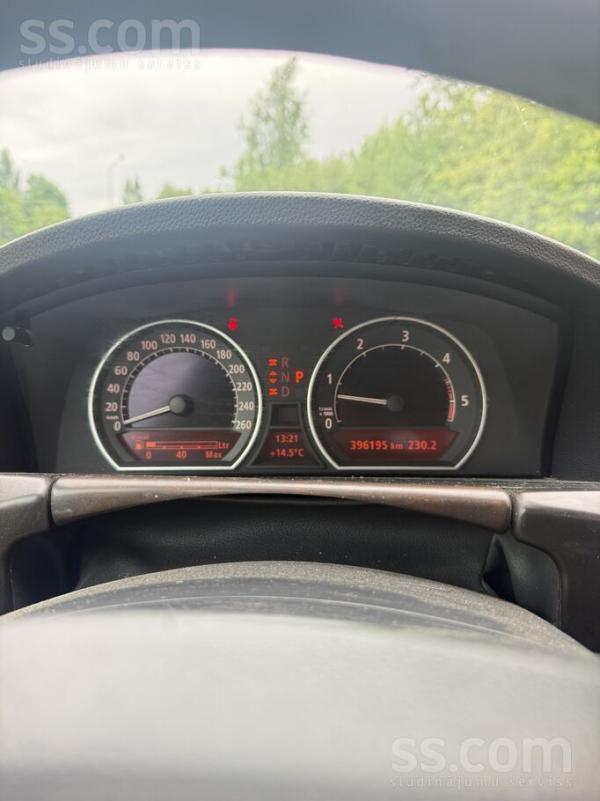 BMW 730 2003 in Kuldiga, with an engine capacity of 3.00 L and mileage of 396 thousand km for 3000 €, photo 7 on AUTOMOTO.COM.LV