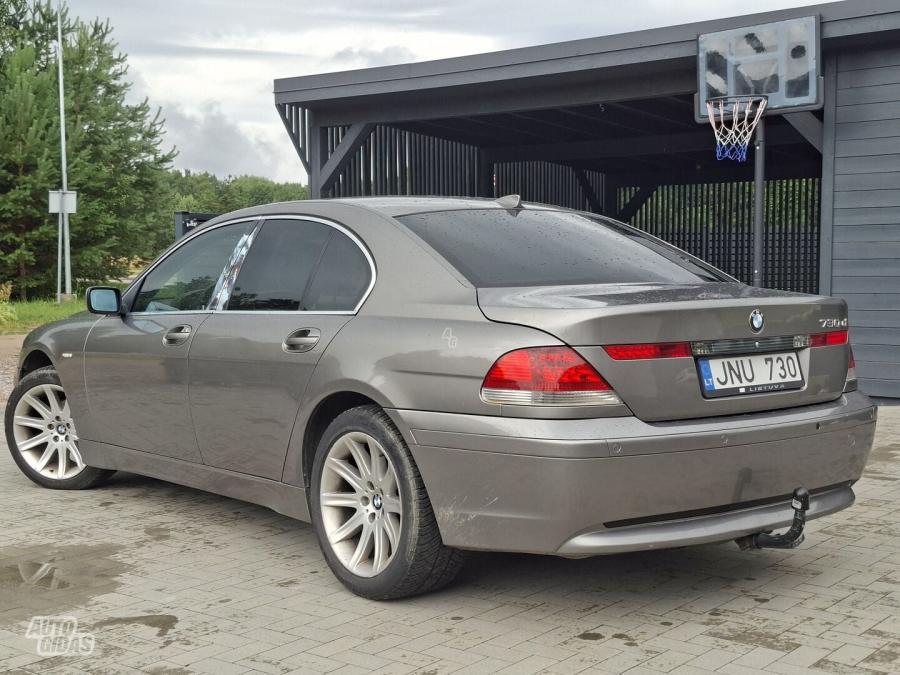 BMW 730 2003 in Silute, with an engine capacity of 3.00 L and mileage of 300 thousand km for 2500 €, photo 7 on AUTOMOTO.COM.LV