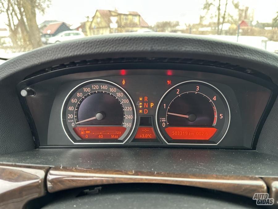 BMW 730 2004 Ukmergė, ar dzinēja tilpumu 3.00 L un nobraukumu 500 tūkst. km par 1450 €, foto 12 vietnē AUTOMOTO.COM.LV